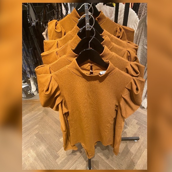 TCEC | Tops | Tcec Ct6428 | Poshmark